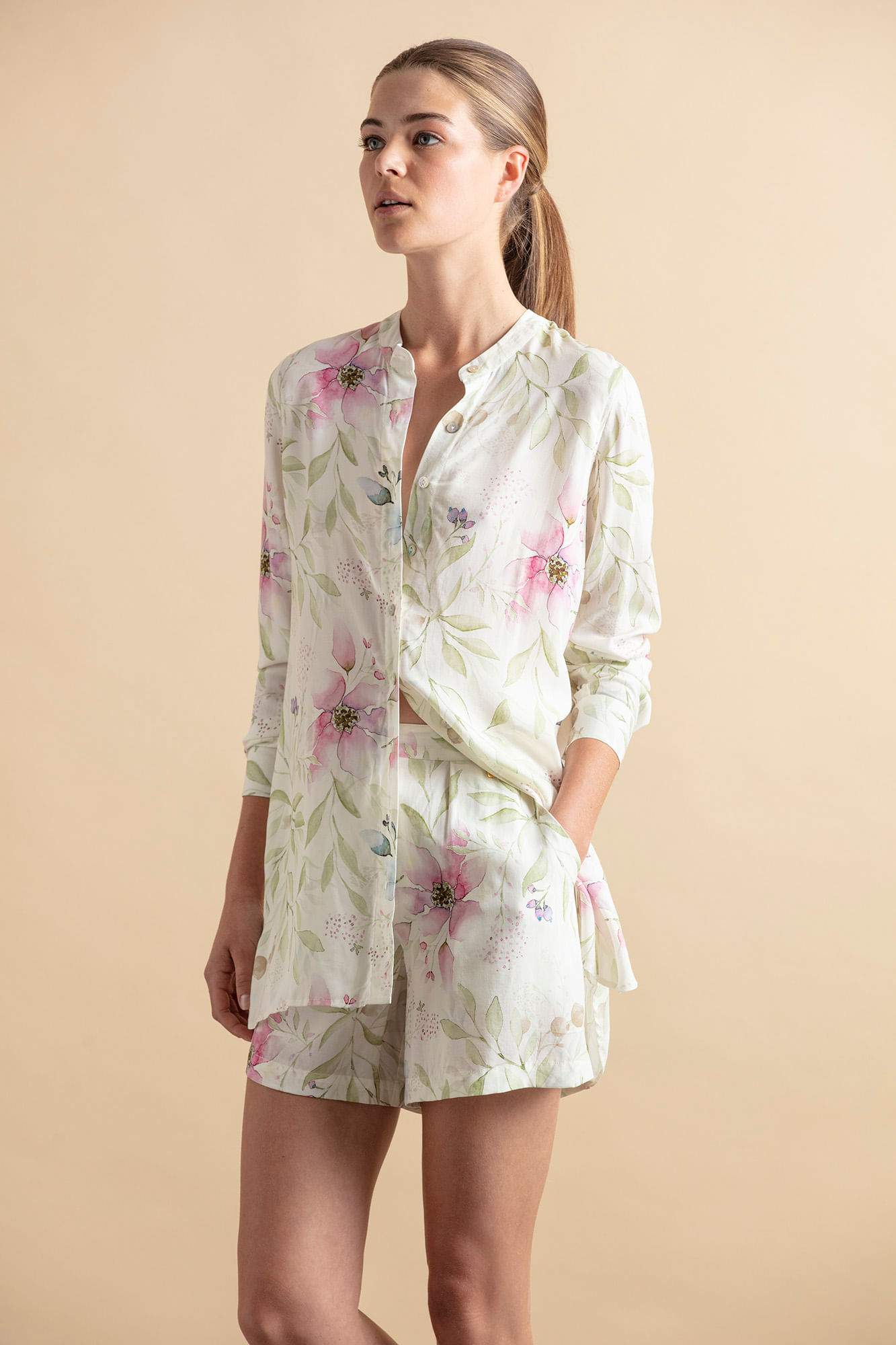 Printed short shorts - Quebramar