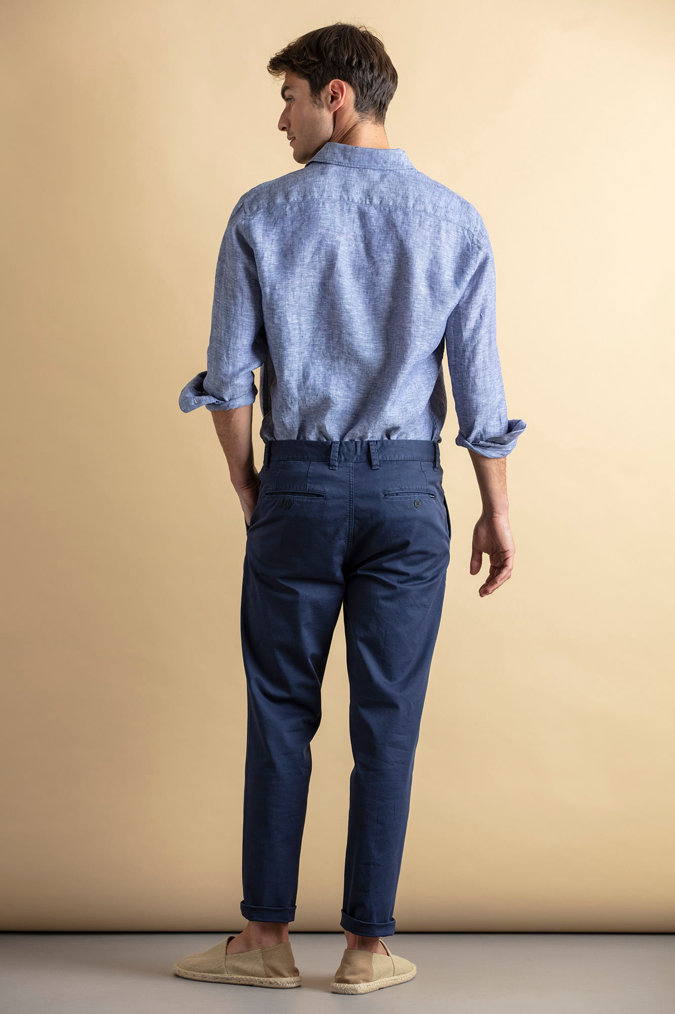 CHINO TROUSERS WITH TONGS - Quebramar